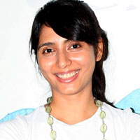 Unique Priscilla Menyerah Hadapi Bucek Depp