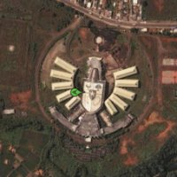 Sayap Jadi Wisma, Kepala Ruang Konvensi, Ekor Jadi Hotel