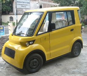 Arina, Mobil Mikro dari Semarang