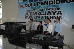 Suzuki Sumbang Mesin APV