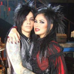 Ovy '/Rif' dan Anak Nge-rock Bareng di Video Klip