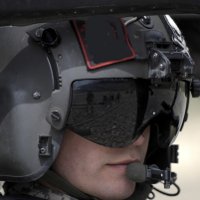 Helm Pilot Replika dari Bandung