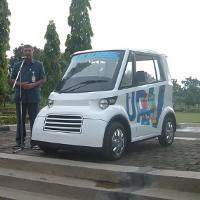 Mobil Mikro Arina Percantik Diri