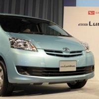 Daihatsu Bawa Boon Luminas ke Jakarta
