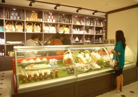 50 Roti Eropa Tersedia di Kempi Deli & Cafe