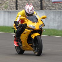 Sensasi Balap Megelli 250RE dan RV