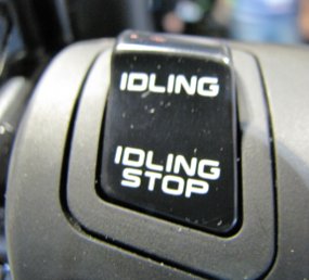 Bagaimana Idling Stop System di Honda PCX Bekerja?