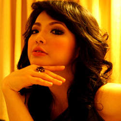 Magdalena Jadi Penyanyi Tanpa Malu-malu
