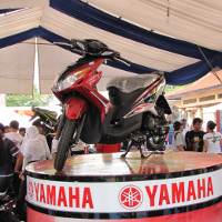 Yamaha Bagi-bagi Emas Batangan