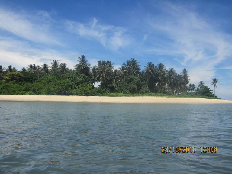 'Surga' di Pulau Manti