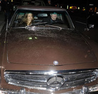 John Travolta Pilih Mercy Jadul