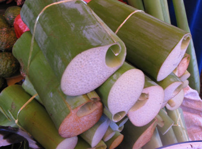 Krenyes Renyah si Kemumu