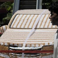 Mobil dari 200.000 Batang Rokok