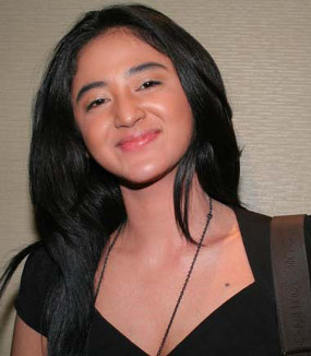 Gara-gara Operasi Keperawanan, Dewi Persik Menderita Saat Syuting