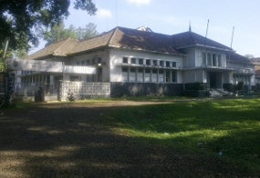 30 Tahun Lebih Berebut Lahan SMAK Dago