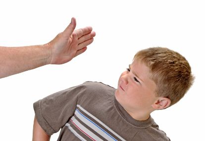 Memukul Anak Justru Bikin Perilakunya Makin Buruk
