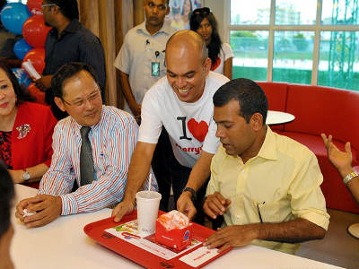 Marrybrown Halal Pertama Hadir di Maldives