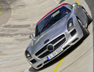 Mercy Daftarkan SLS AMG Convertible, Siap Digeber!