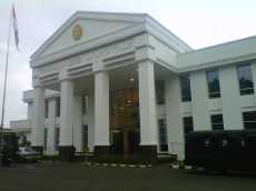 Semangat Gedung Baru PN Jaktim & Komitmen Sidang Tak Molor