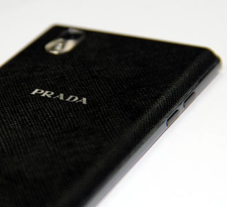 Prada Phone 3.0: Performa Bukan Segalanya, yang Penting Gaya!