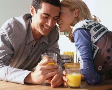 Bisikan Lembut Bisa Cegah Pertengkaran dengan Pacar