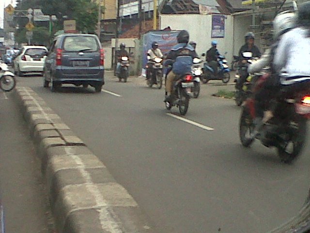 Lawan Arah Sudah Biasa