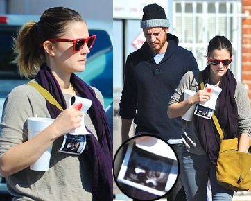 Diduga Pegang Foto USG, Drew Barrymore Hamil?
