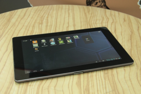 RealPad Bunaken, Tablet Android Quad Core Versi Lokal