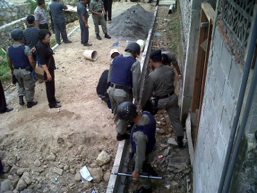 Bom Pipa Semarang Meledak Tepat Setahun Bom Buku Jakarta