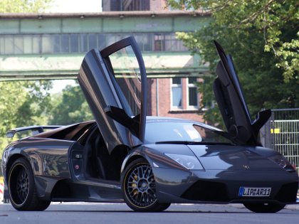 6 Desain Pintu-pintu Mobil yang Unik dan Nyeleneh