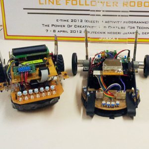 Binus Juarai Kompetisi Line Follower Robot