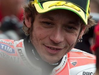 Rossi Tetap Realistis