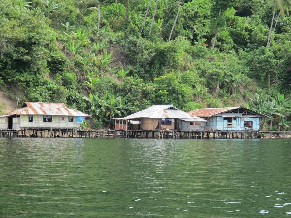 Ayapo, Desa yang Mengapung di Danau Sentani