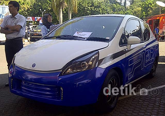 Ini Dia Mobil Listrik Pindad