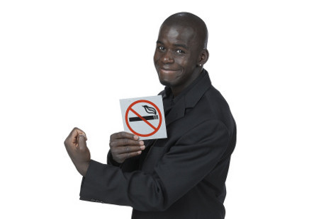 Cara Berhenti Merokok ala Orang Indonesia