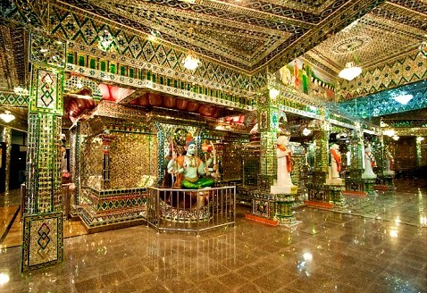 Ini Dia Kuil Paling Mengkilap se-Malaysia