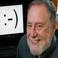 'Bapak Emoticon': Emoticon Modern Jelek