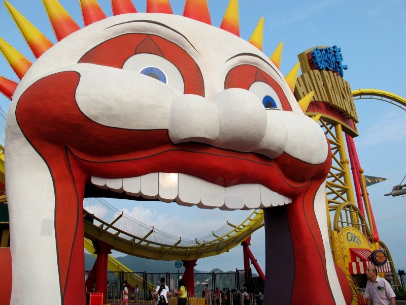 Jumpalitan di Rollercoaster Hell Raiser, Ocean Park