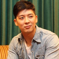 Tim Hwang Ternyata Susah Bilang 'NG' dan 'E'