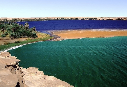 Siapa Sangka, Gurun Sahara Punya 18 Danau Cantik