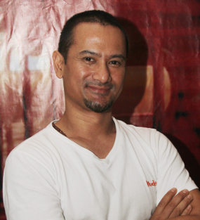 Dari Wedding Singer, Mudji Massaid Rintis Karier di Musik dan Film