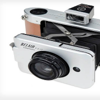 Kamera Lomo Belair X 6-12 Dibekali Auto Exposure