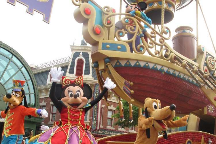 Begini Nih Jadinya Kalau Semua Tokoh Disney Berpawai