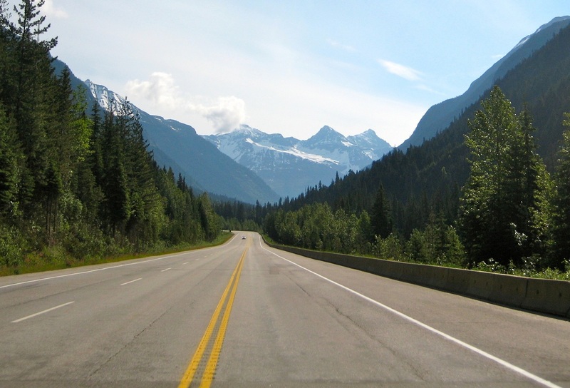 Inilah 5 Negara dengan Jalan Raya Paling Aman di Dunia