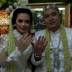 Cinta Kilat Puri 'Mahadewi'