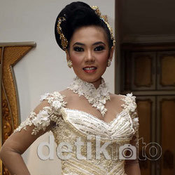Puri 'Mahadewi' Resmi Menikah