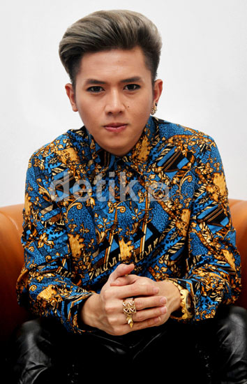 Warna-warni Gaya SM*SH