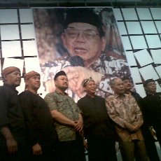 Gus Dus Center Diluncurkan di Kota Bandung