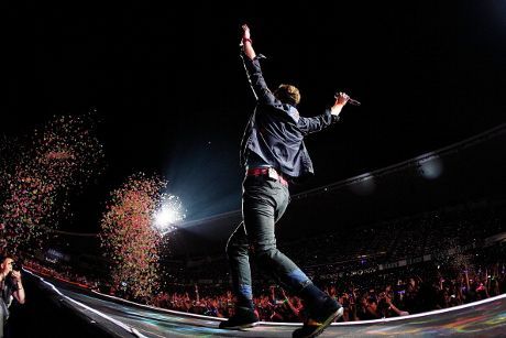 Ingin Coldplay Konser di Indonesia? Ini Dia Syaratnya!
