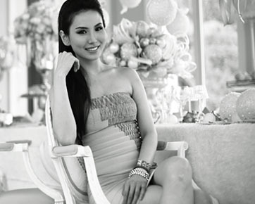 Fitria Yusuf, Penyuka Dunia Fashion yang Mahir Menulis